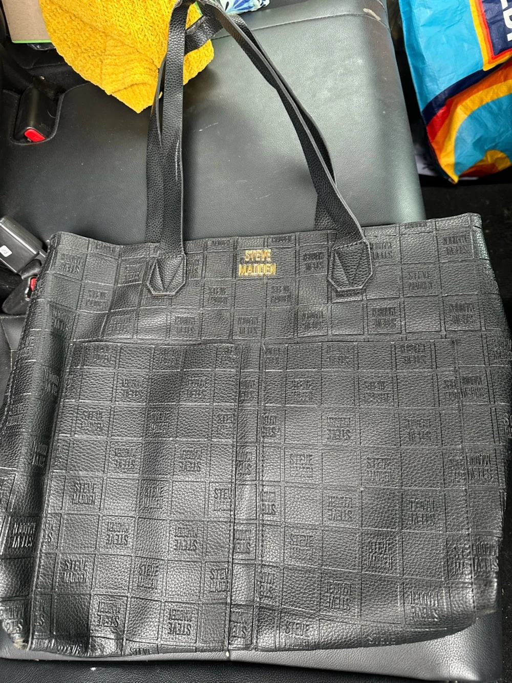 Steve Madden | Bags | Steve Madden Black Embossed Logo Tote | Poshmark